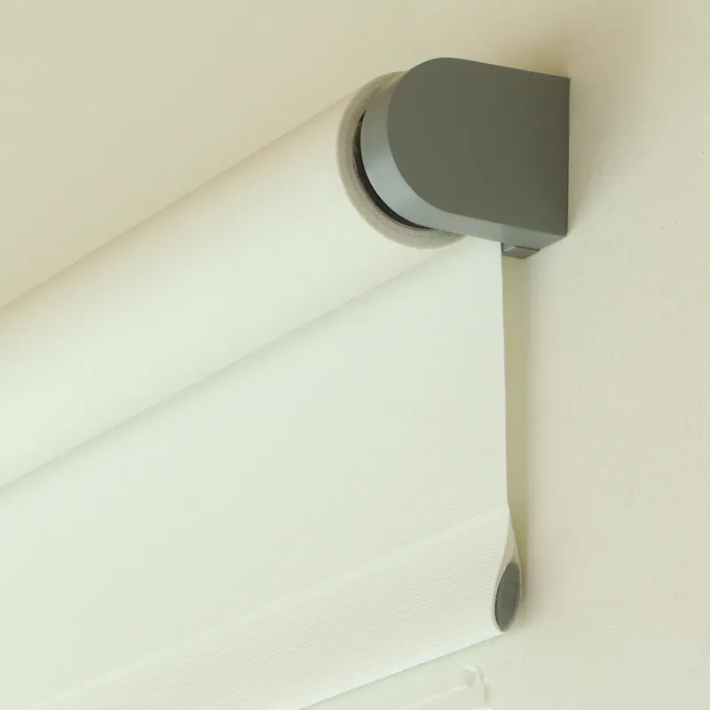 Motorized Roller Shades :: Draper, Inc.